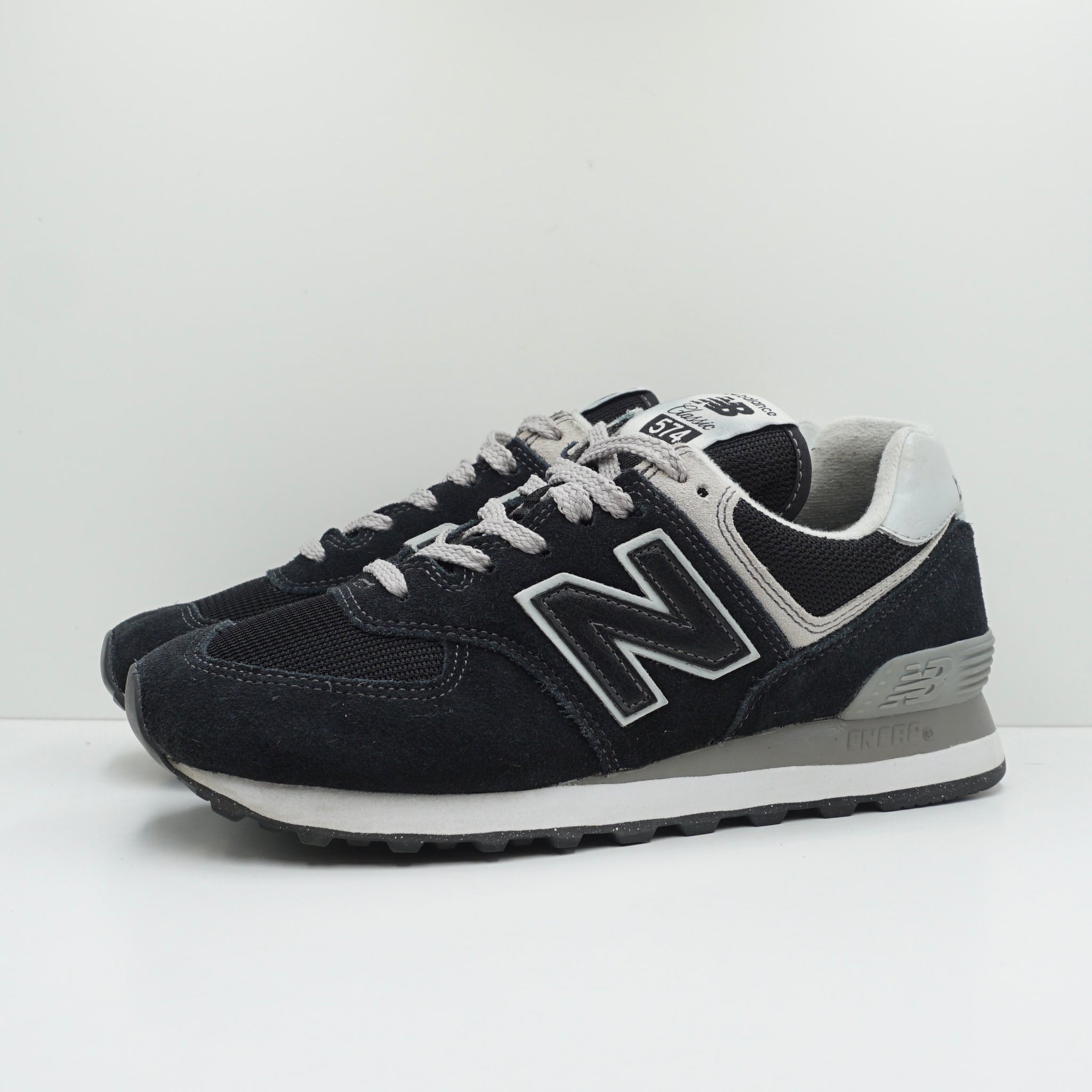 New Balance 574 Core Black (W)