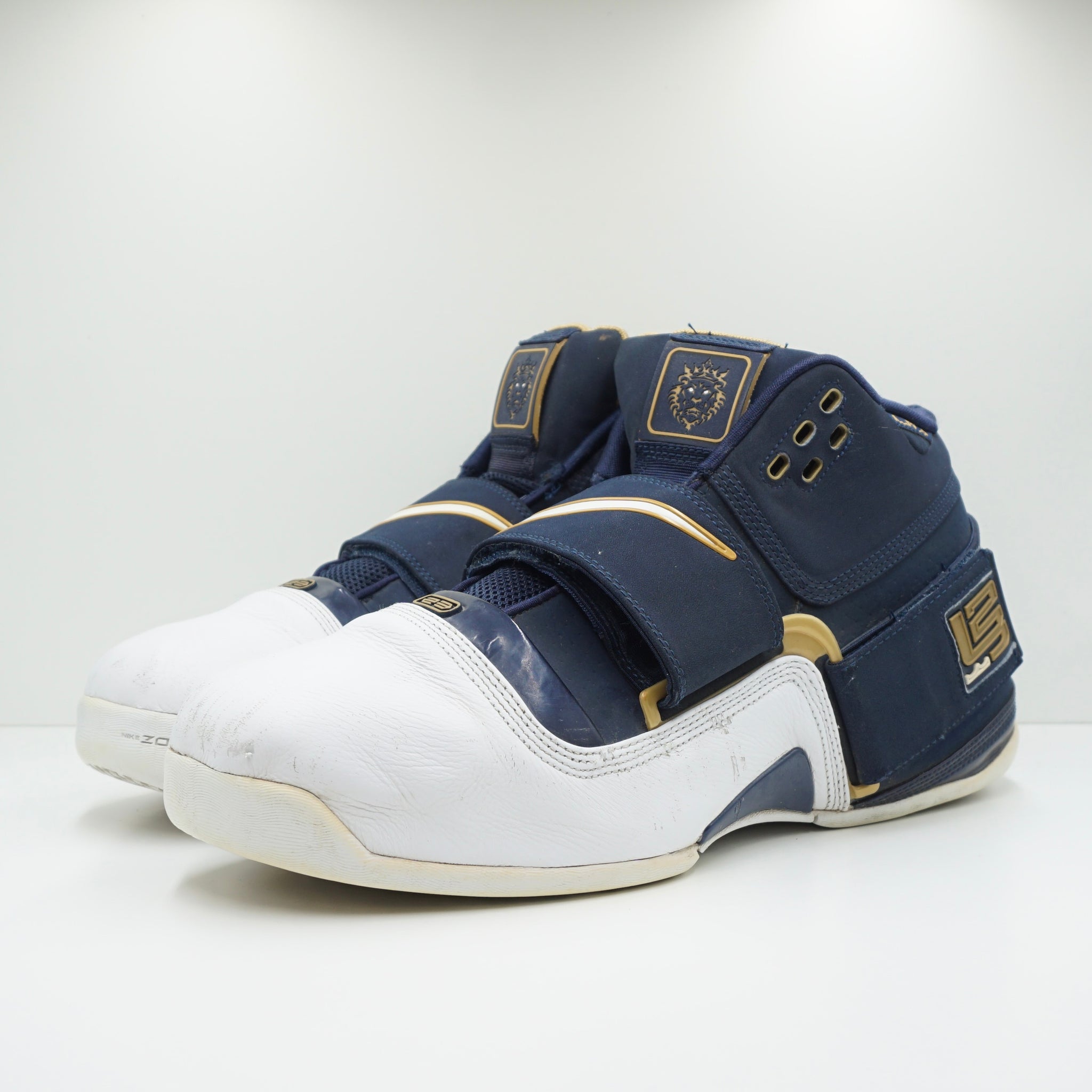 Nike LeBron Zoom Soldier 1 Midnight Navy