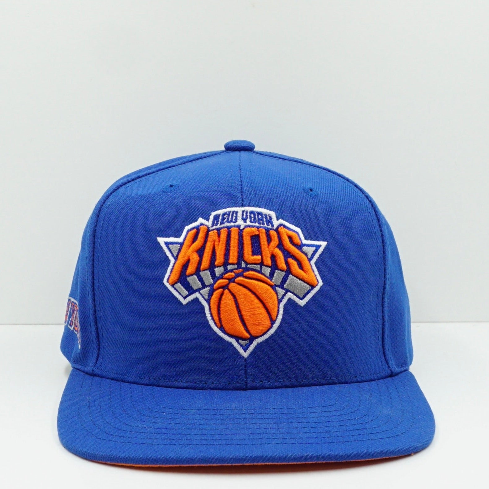Mitchell & Ness New York Knicks Blue Snapback Cap