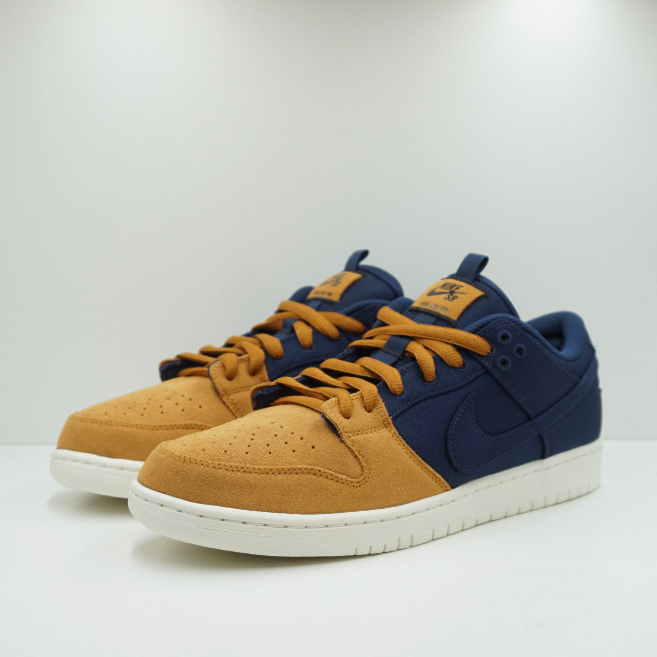 Nike SB Dunk Low Pro PRM 90s Backpack